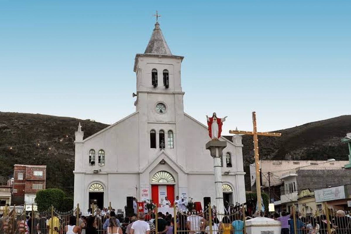 Monte Santo, na Bahia, é a primeira cidade no Brasil a ter monumentos ...